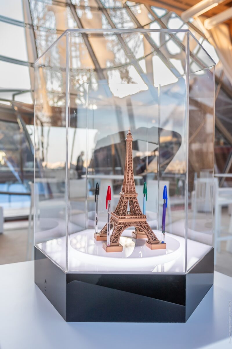 Le Bic Cristal enfin personnalisable - C-Mag